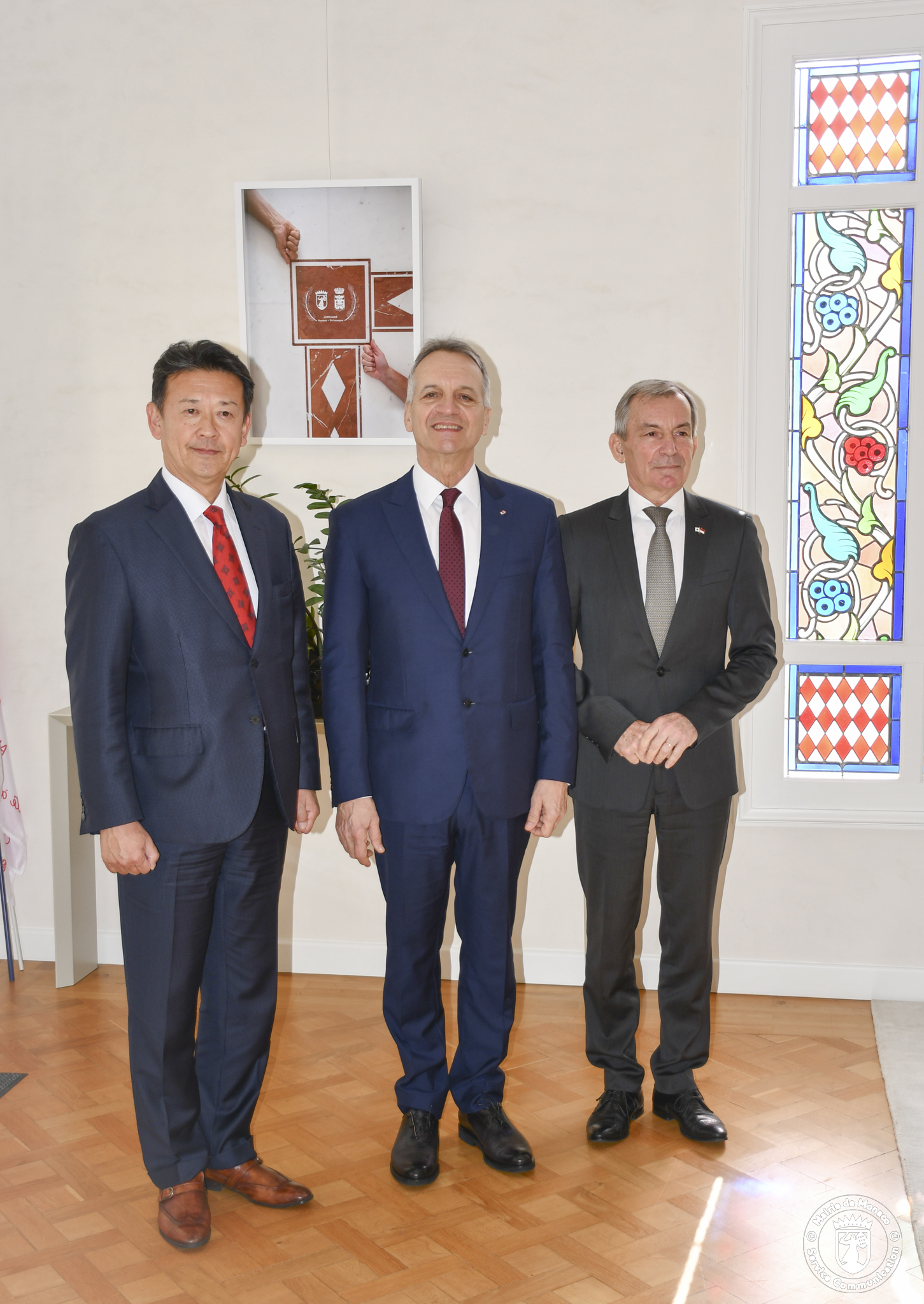 La Maire Georges Marsan a accueilli en Mairie, M. Hisaaki Suzuki, Maire ...